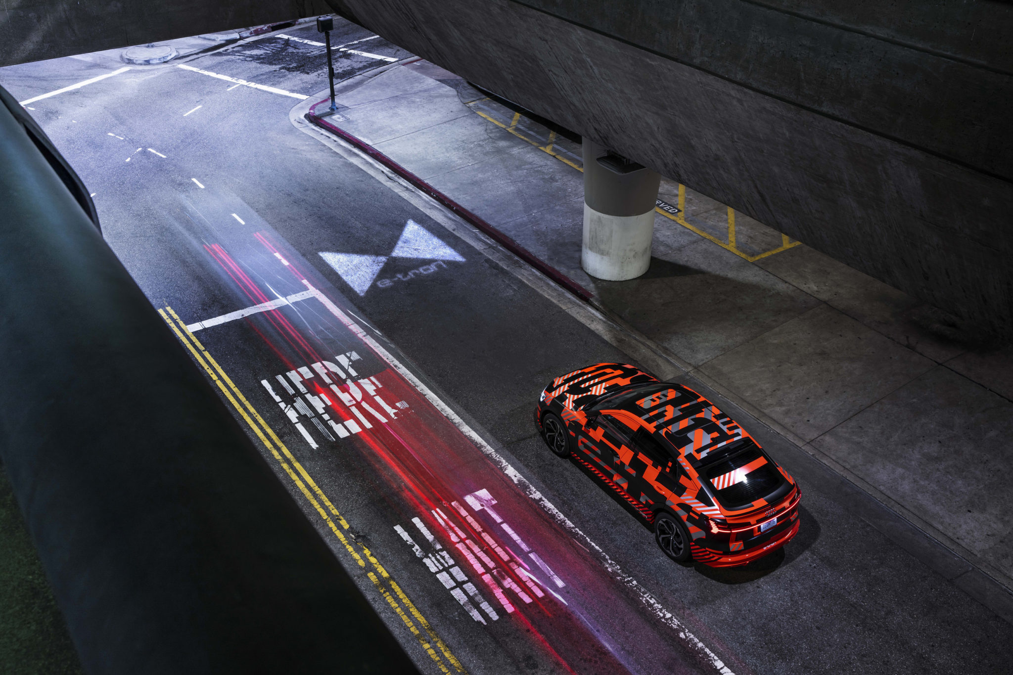 Feux Audi Digital Matrix LED : démo de choc | Audi4Addict